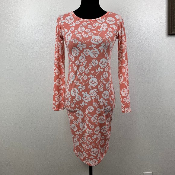 LuLaRoe | Dresses | Nwot Lularoe Debbie Dress Peach White Roses Print ...